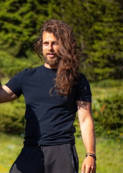 ČOVJEK KOJI ŽIVI PLANINU – FILIP BULATOVIĆ